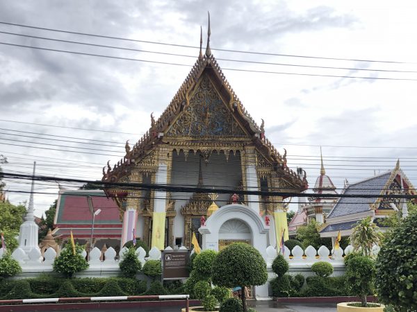 “Khlong Bang Luang” historical community along the canal - Central Old ...